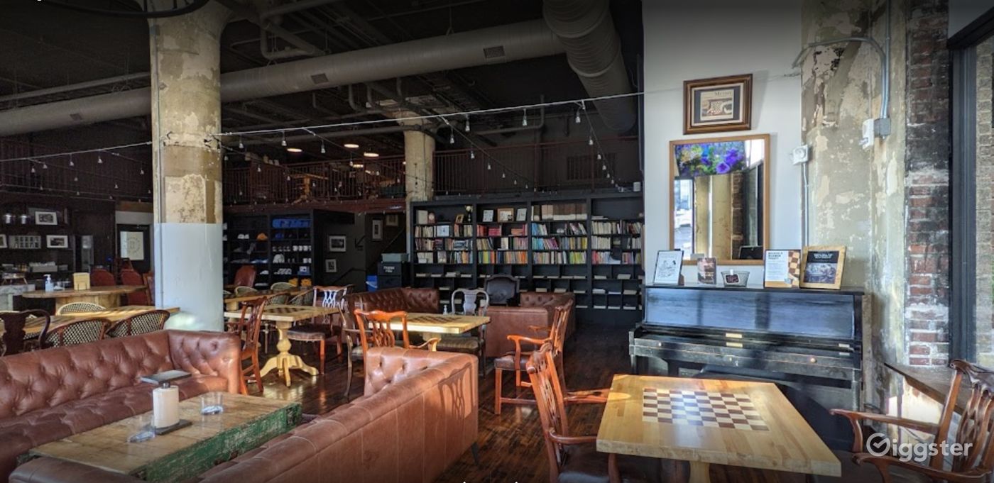 The Main Club Hall for Events in Memphis | Rent this location on Giggster