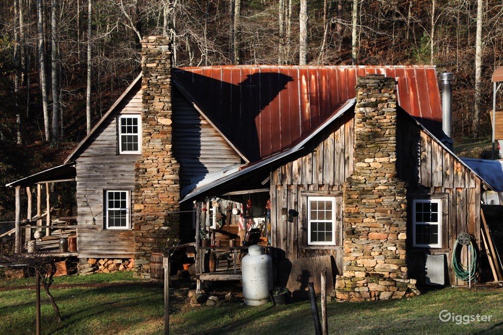 Late 1800's Log Cabin on 8- acres with Studio | Rent this location on ...