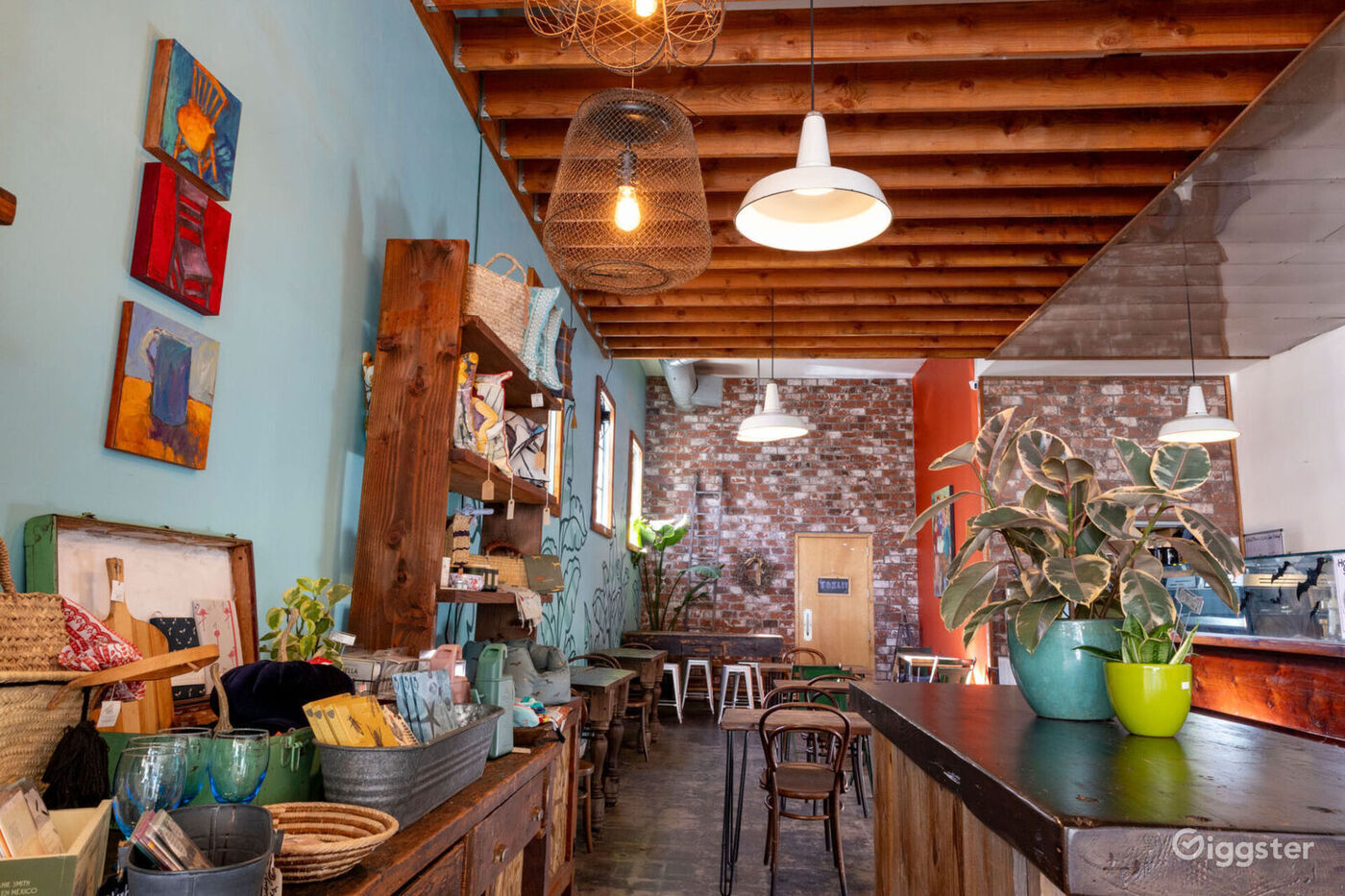 Eclectic Coffee Shop in Los Angeles | Rent this location on Giggster