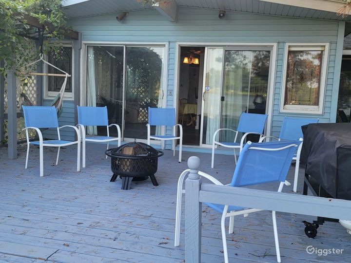 A Campau Lake Sunny days Cottage | Rent this location on Giggster