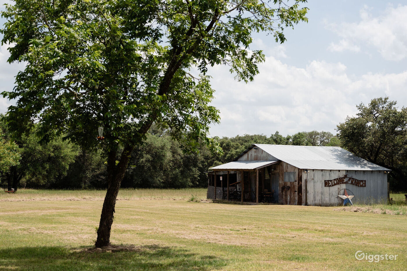 Open space venue in Texas countryside | Rent this location on Giggster
