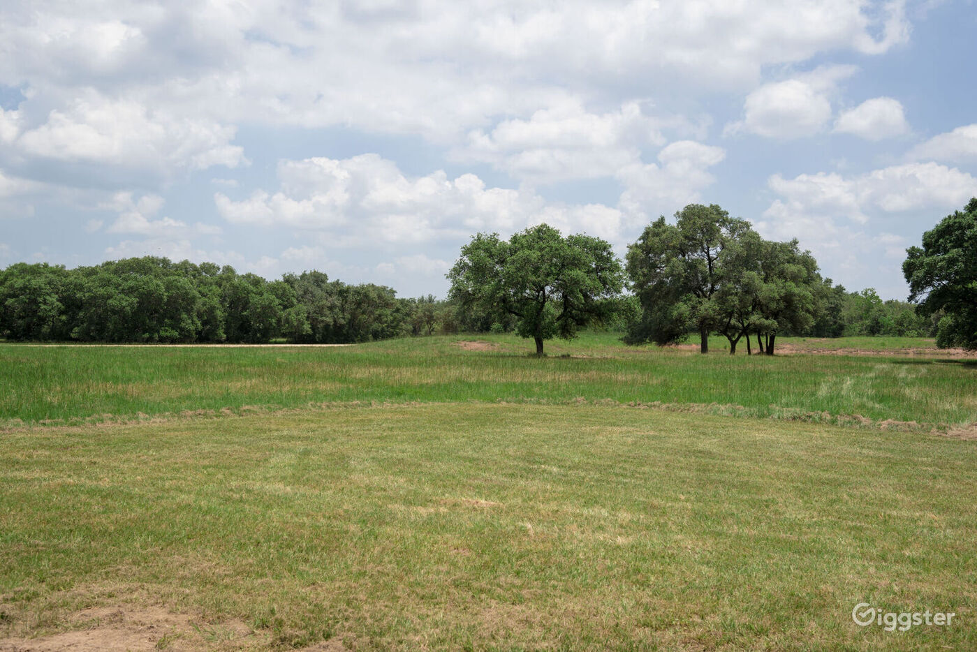 Open space venue in Texas countryside | Rent this location on Giggster