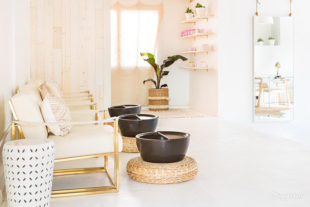 Boho Zen Beauty Salon | Rent this location on Giggster