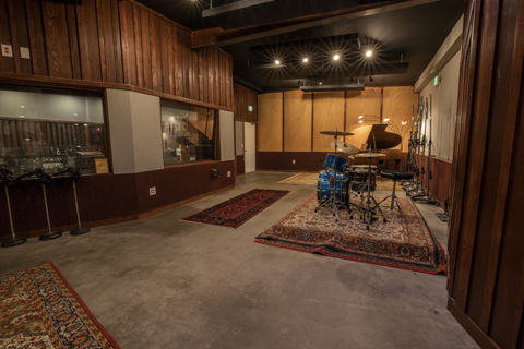 Multi-Room High-End Recording Studio | Rent this location on Giggster