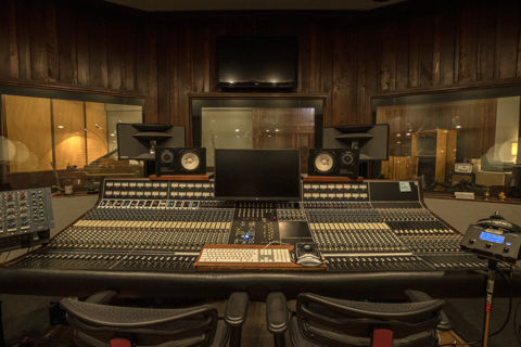 Multi-Room High-End Recording Studio | Rent this location on Giggster