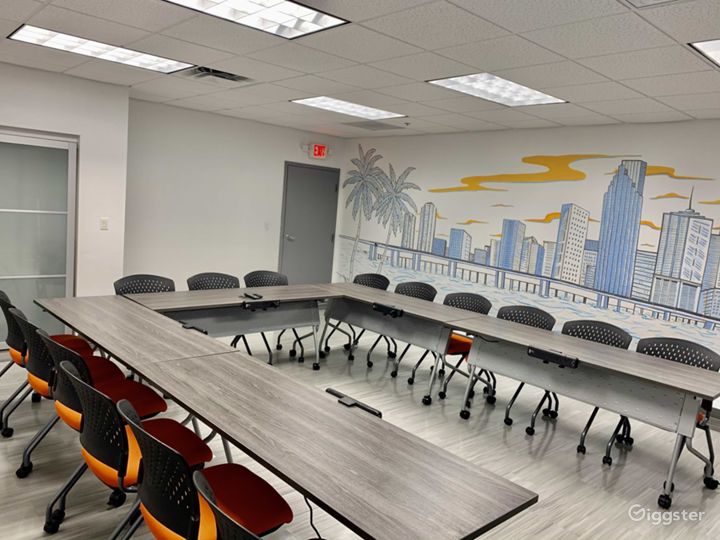 Modern Meeting / Training Room in Doral | Rent this location on Giggster