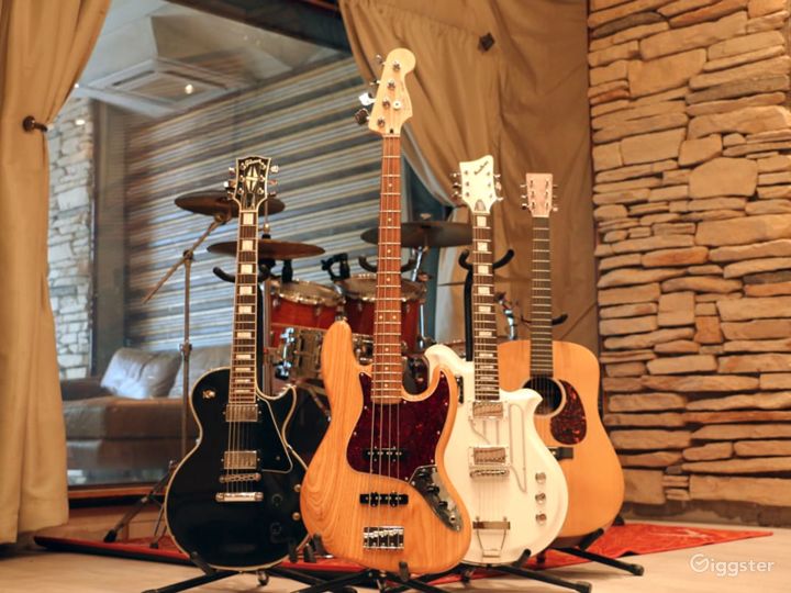 Midtown Manhattan Recording Studio with Steinway | Rent this location ...