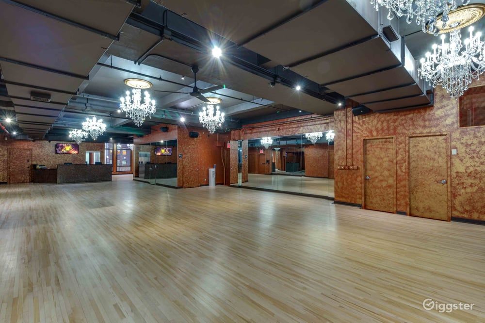 Beautiful and Classy Dance Studio in Midtown New York City | Rent this ...