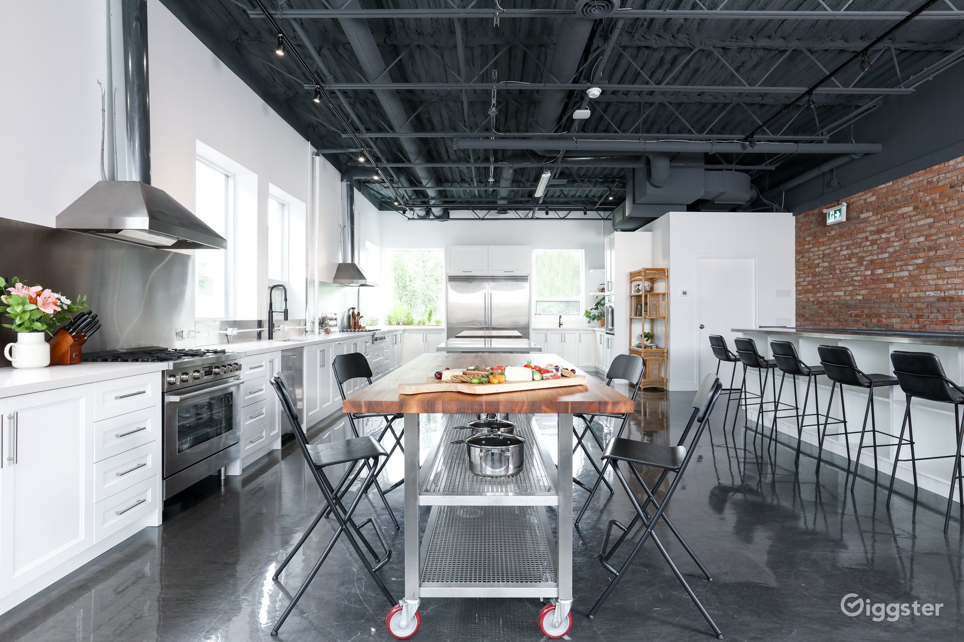 Cozy Commercial Kitchen and Office Conference Room | Rent this location ...