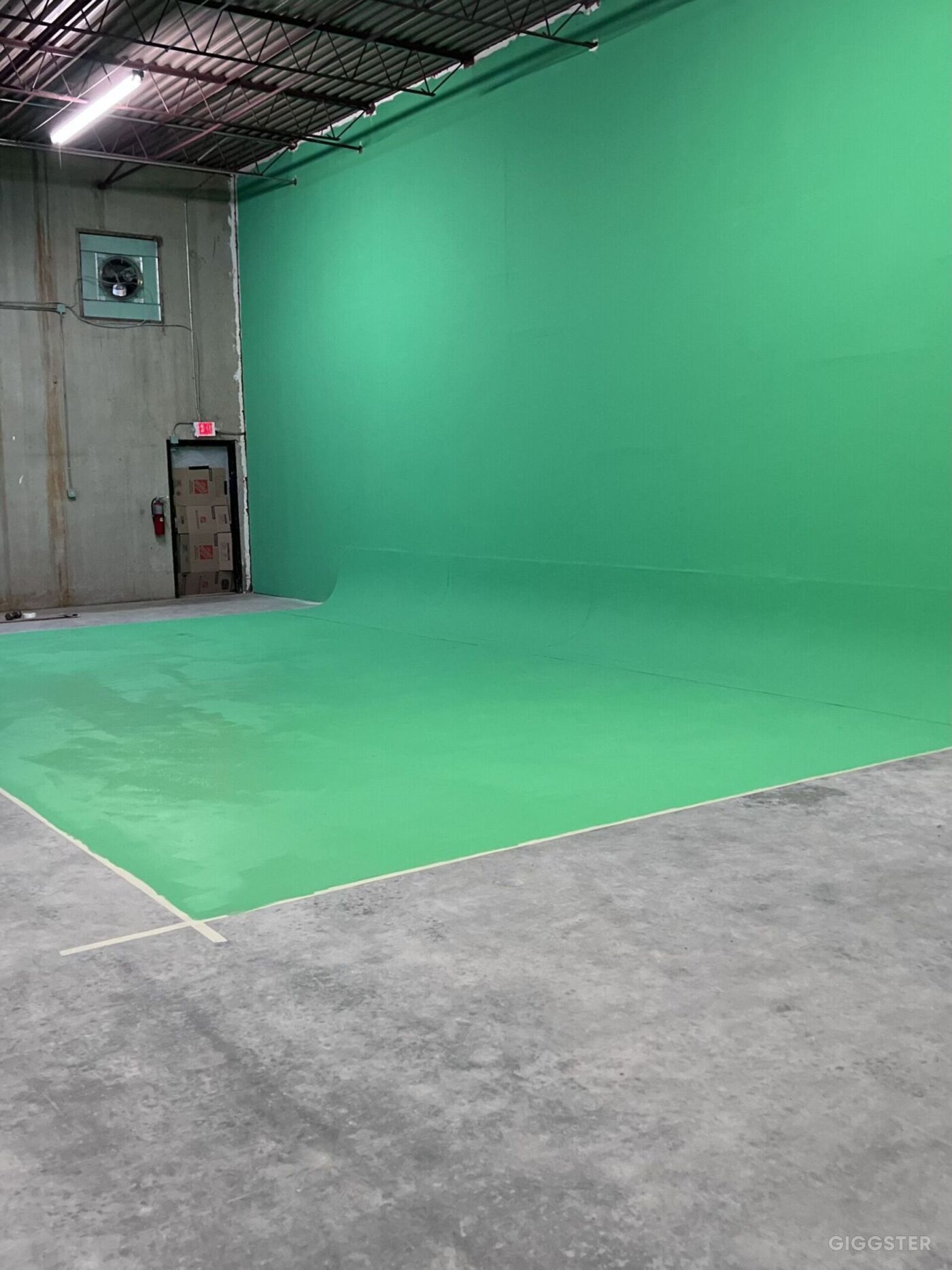 Spacious Warehouse Production Film Studio | Rent this location on Giggster