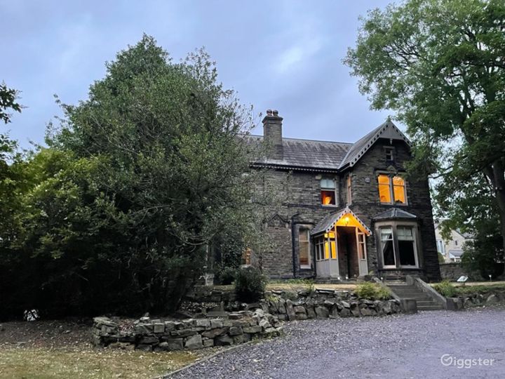 1890 Stone Victorian Detached House | Rent this location on Giggster