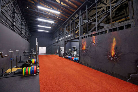 Warehouse-Style Modern Boxing & Gym | Rent this location on Giggster