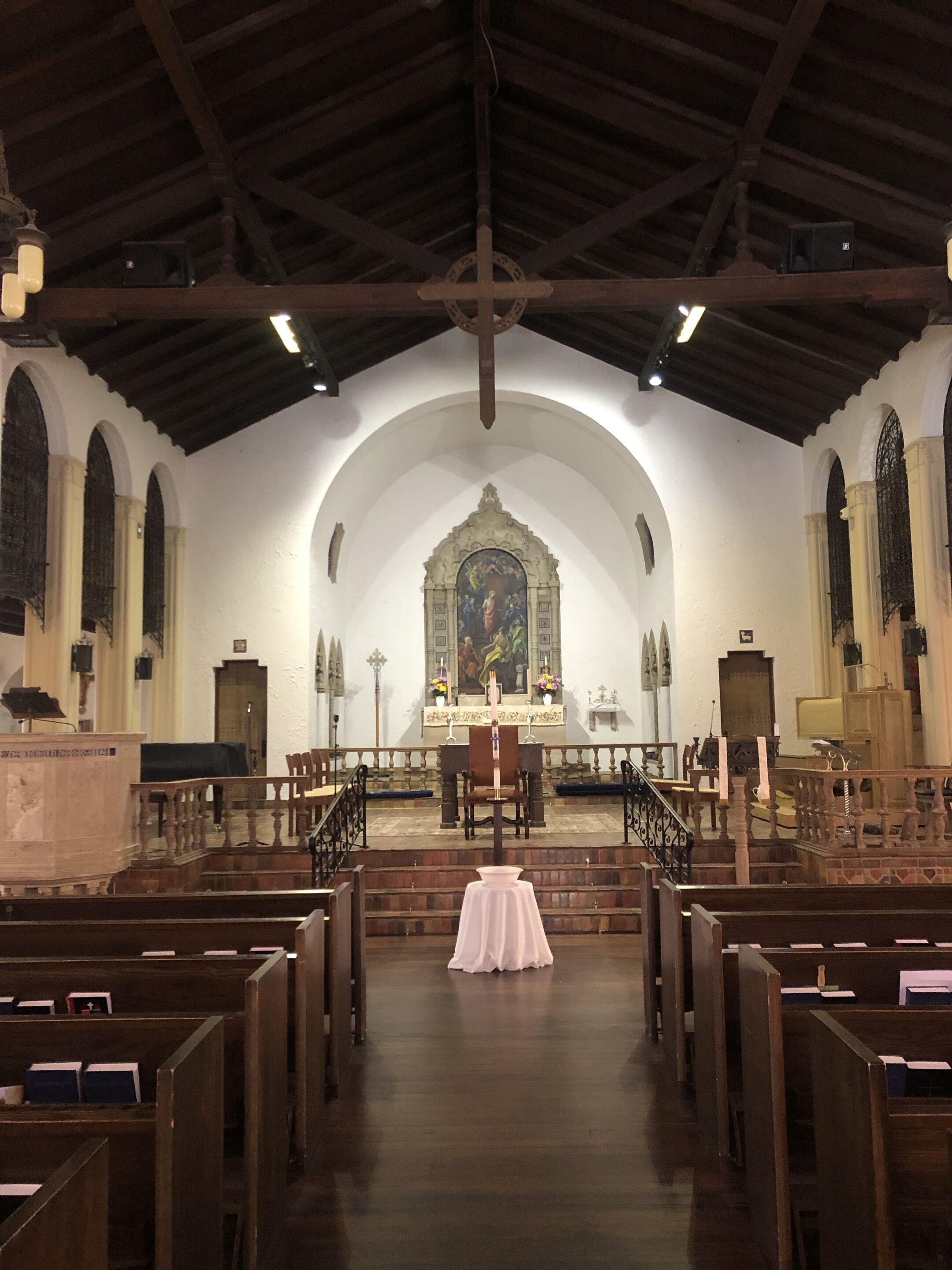 Spanish Colonial Style Historic Episcopal Church | Rent this location ...