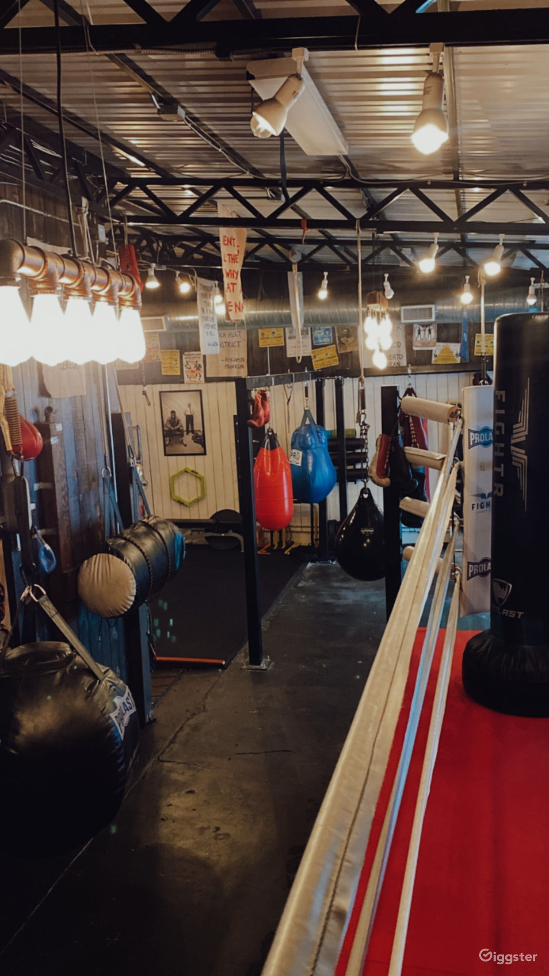 Vintage Boxing Gym | Rent this location on Giggster