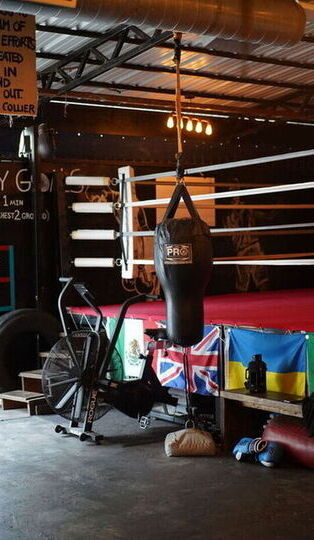Vintage Boxing Gym | Rent this location on Giggster