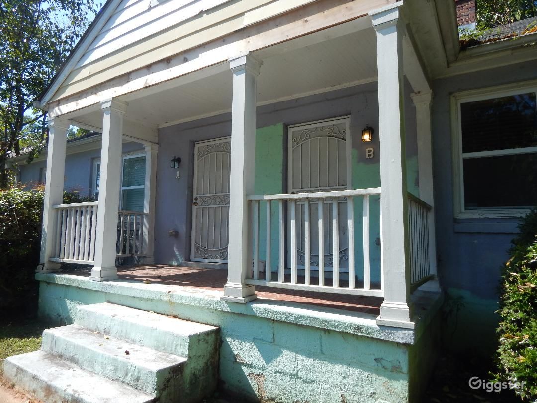 House in the hood | Rent this location on Giggster