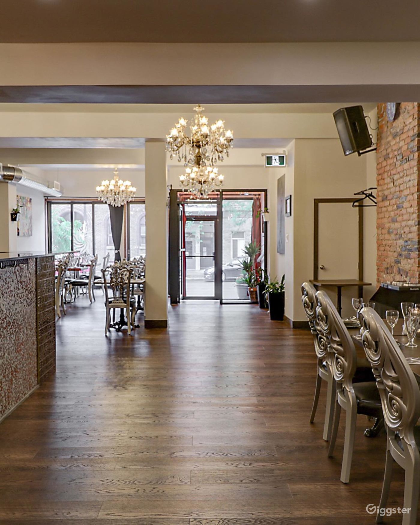Unique Iranian Restaurant & Bar | Rent this location on Giggster