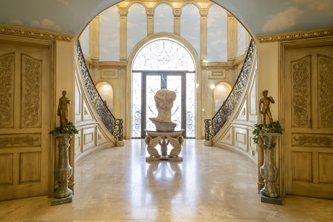 Mansion No.2005 | Rent this location on Giggster