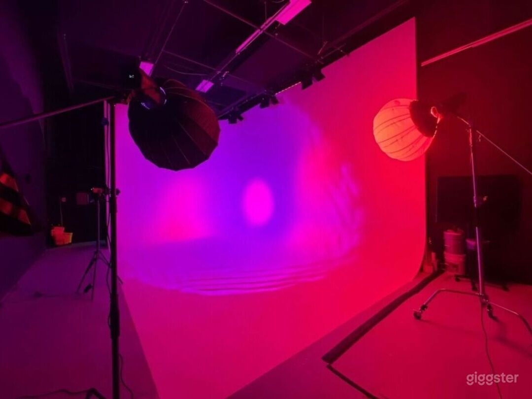 Versatile Pre-Lit Cyclorama Studio with RGB Lighting | Rent this ...