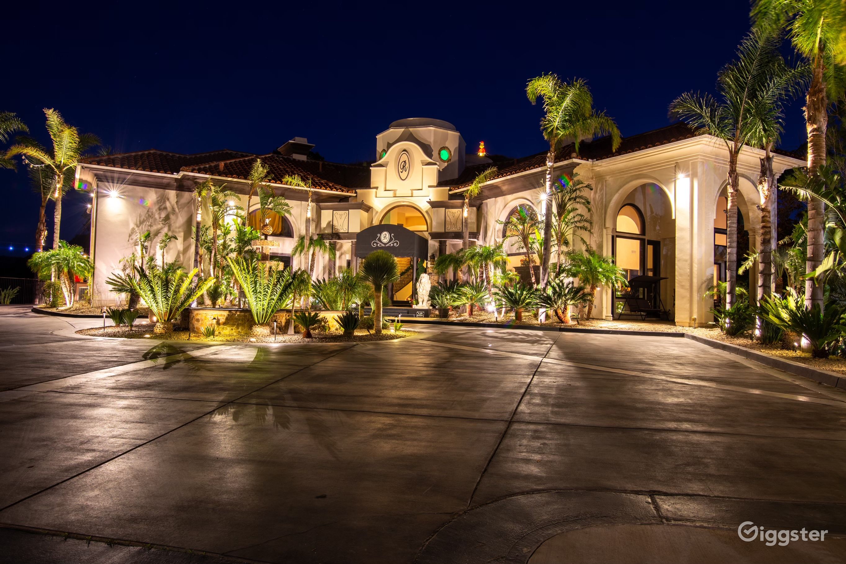 Orange County Mansion and Vineyard | Rent this location on Giggster
