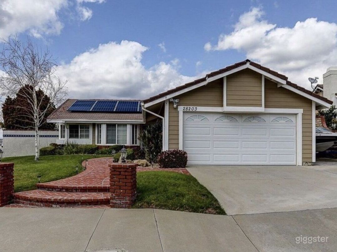 Dreamhouse | Rent this location on Giggster