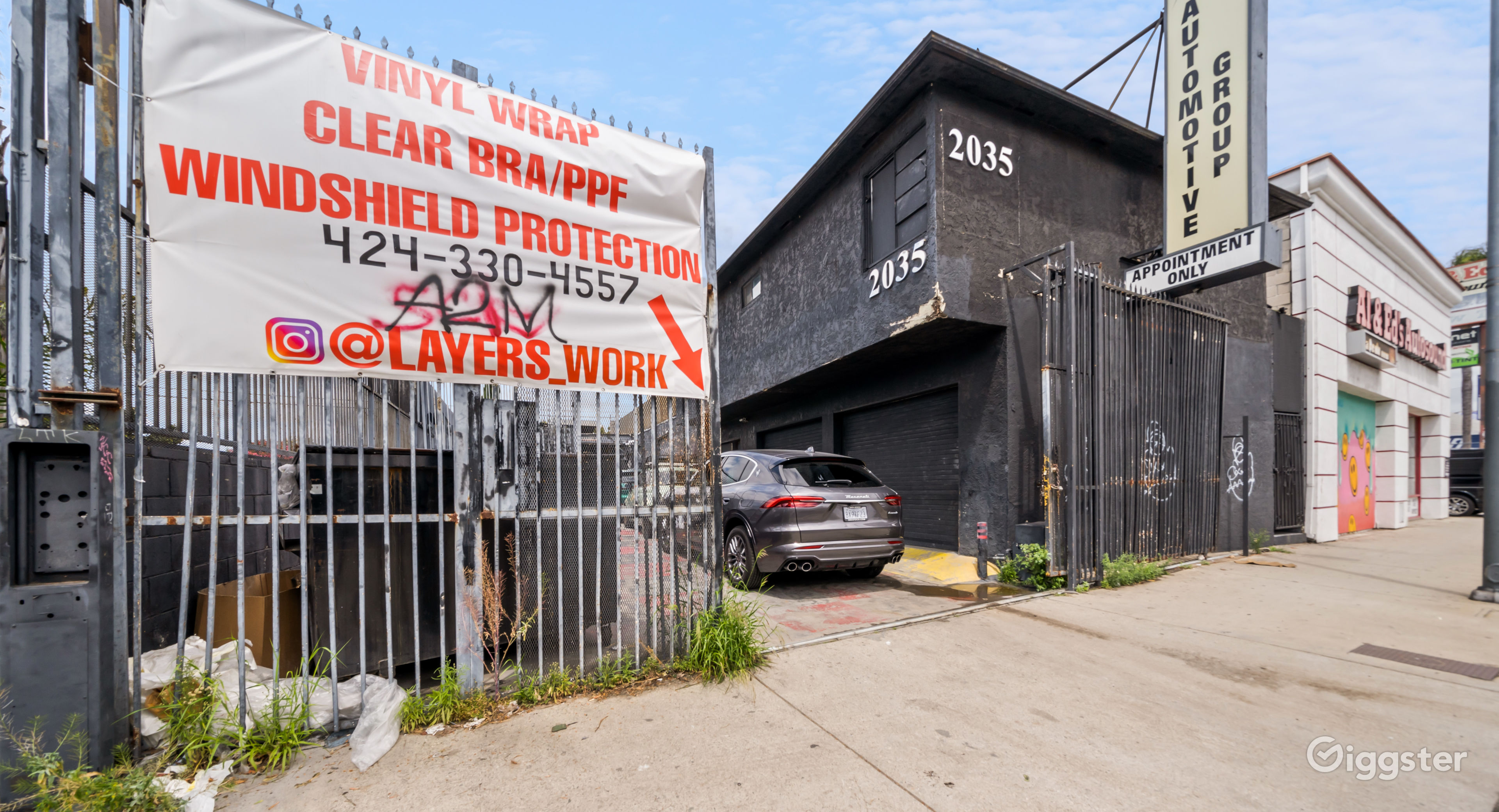 HOLLYWOOD EXOTIC BODY SHOP | Rent this location on Giggster