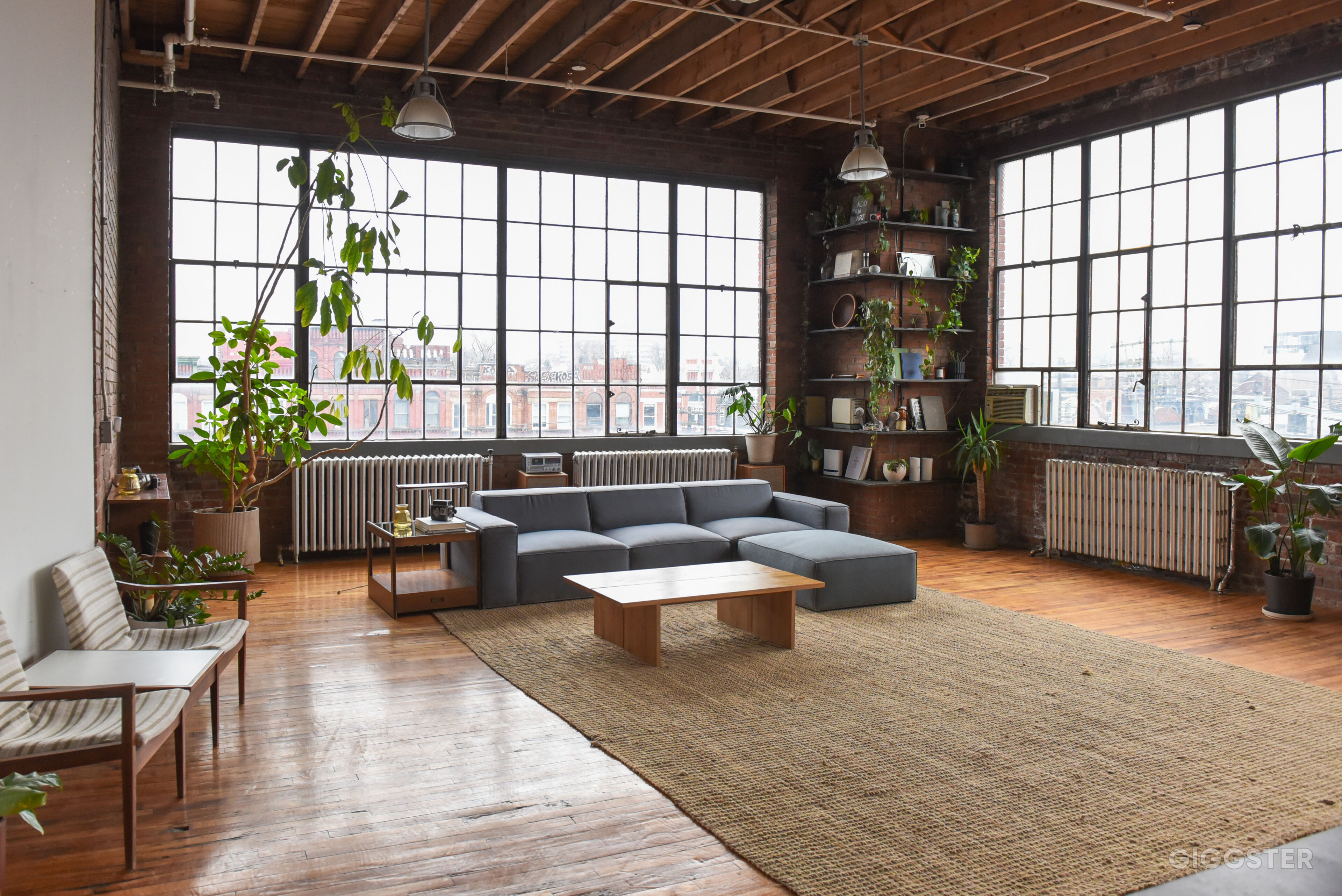 Exposed Brick Loft Studio | Rent this location on Giggster