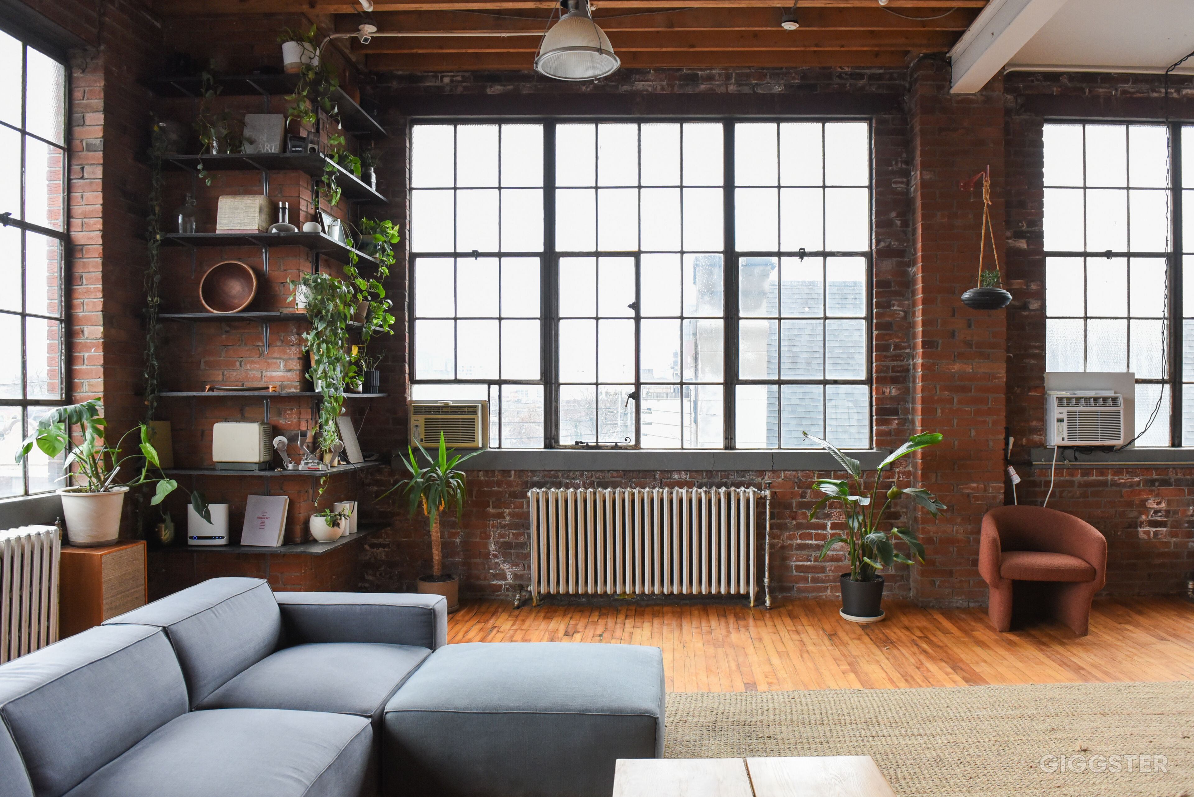 Exposed Brick Loft Studio | Rent this location on Giggster