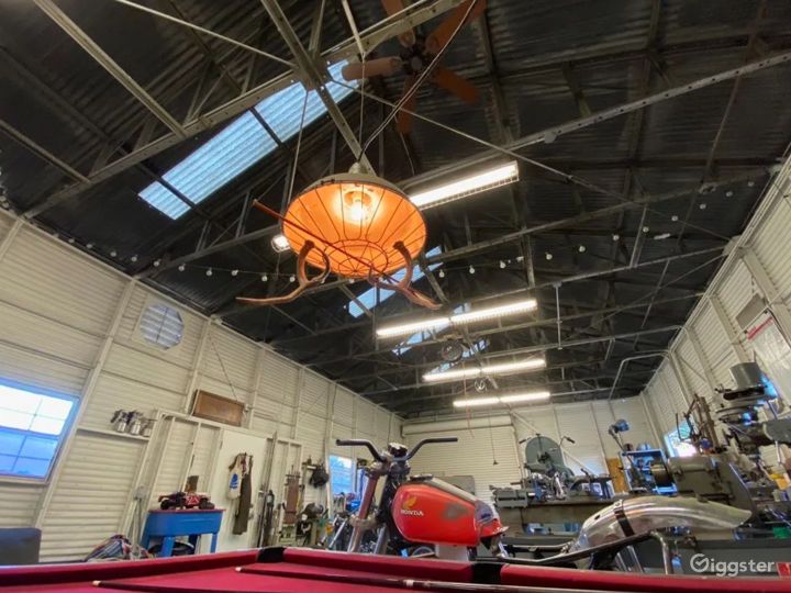 Custom Vintage Motorcycle Shop in Ventura | Rent this location on Giggster