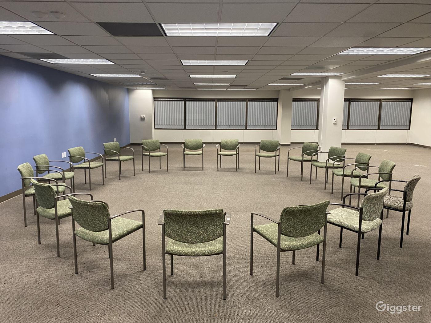 Suite 470: TWELVE STEPS (LAX) | Rent this location on Giggster