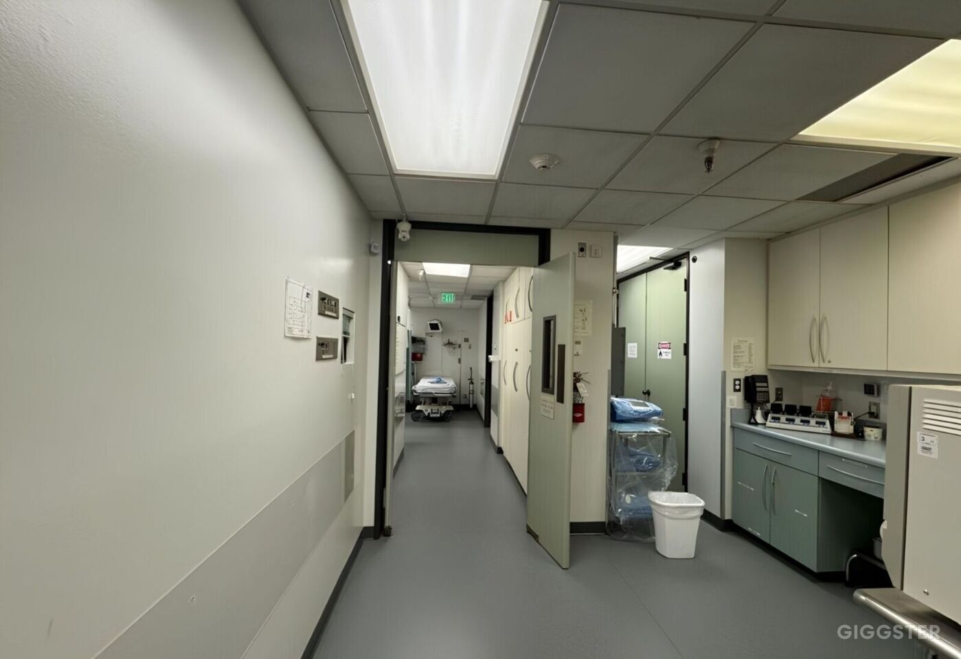 Fully Functioning Surgery Recovery Room | Rent this location on Giggster