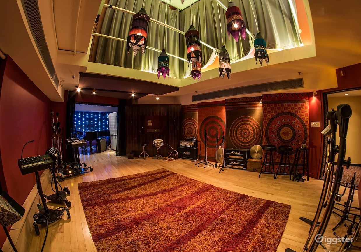 Studio A - Moroccan | Rent this location on Giggster