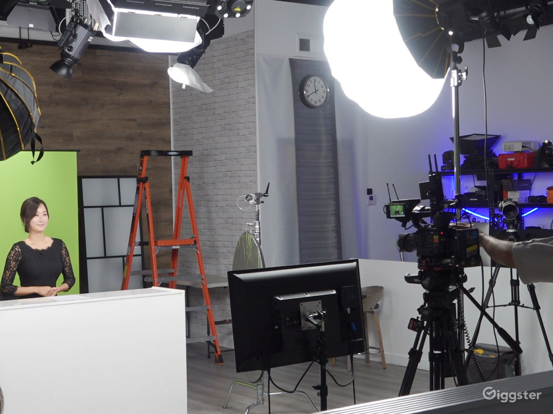 Professional Photo & Video Studio NYC Area | Rent from $75/hr on Giggster