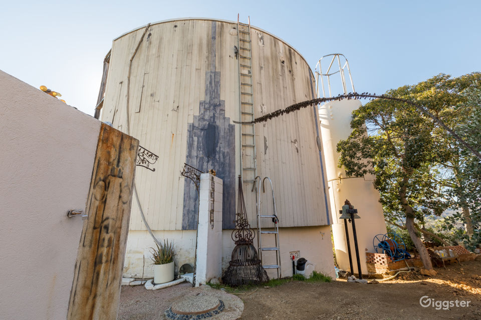 Moonfire Ranch | Rent this location on Giggster