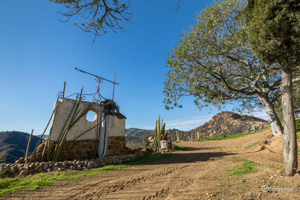 Moonfire Ranch | Rent this location on Giggster