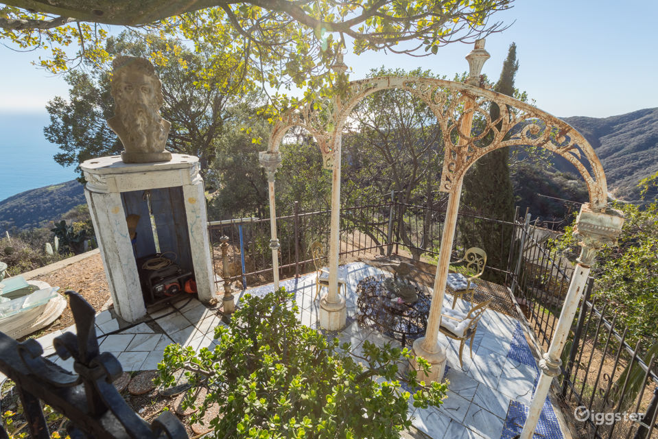 Moonfire Ranch | Rent this location on Giggster