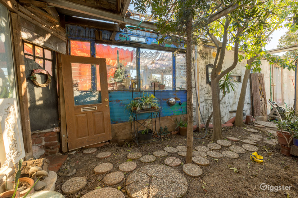 Moonfire Ranch | Rent this location on Giggster