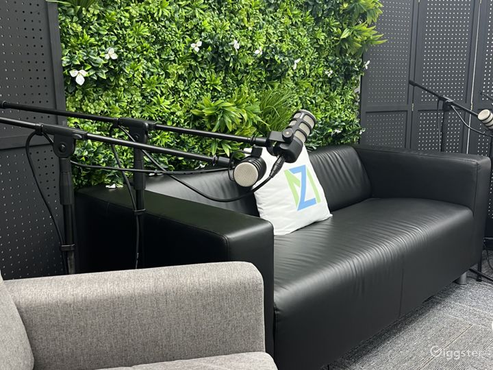 Video Podcast Studio | Rent this location on Giggster