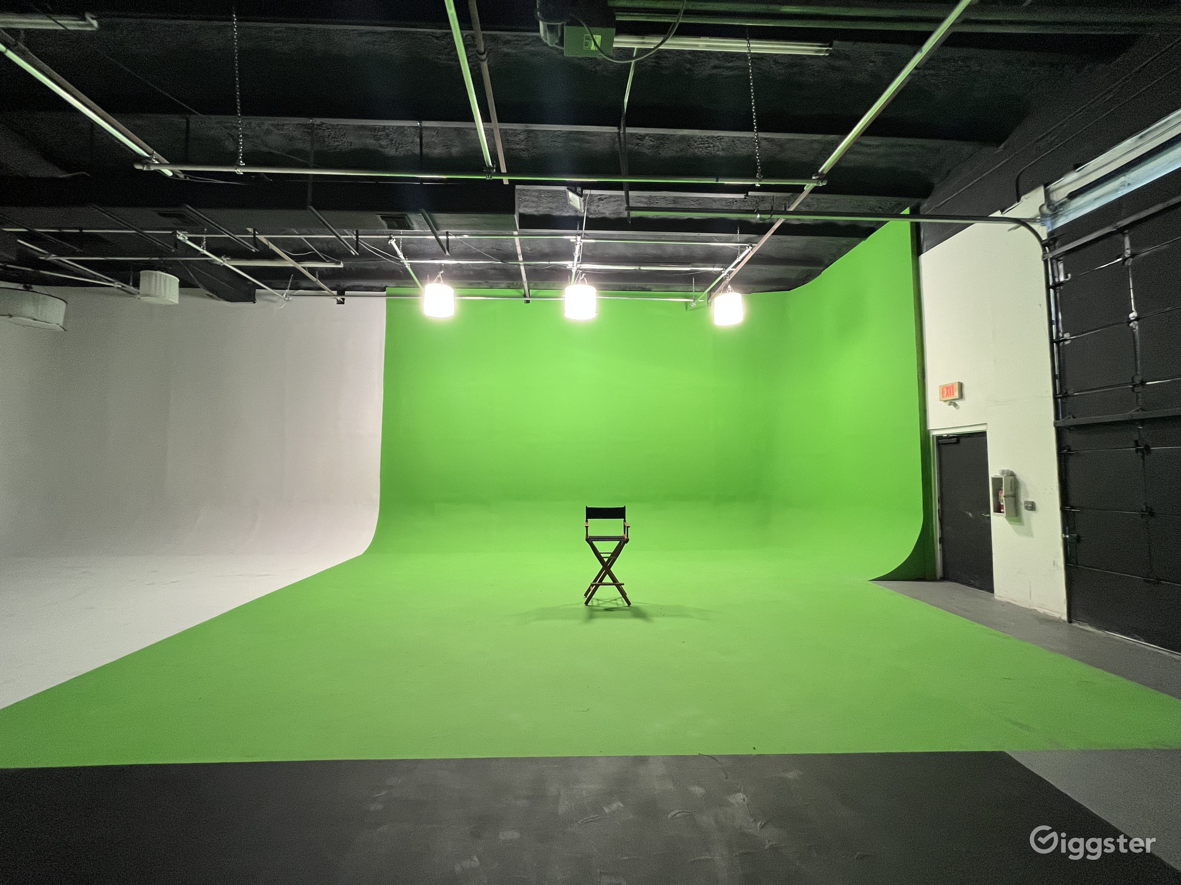 Talk Show Set in Broadcast Studio | Rent this location on Giggster