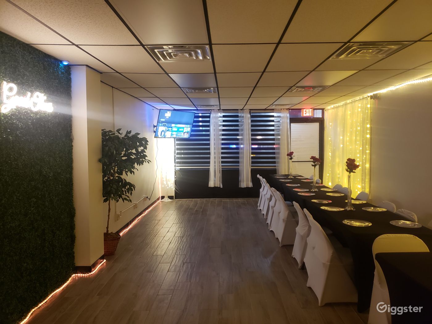 Intimate & Cozy BYOB Event Space | Rent this location on Giggster