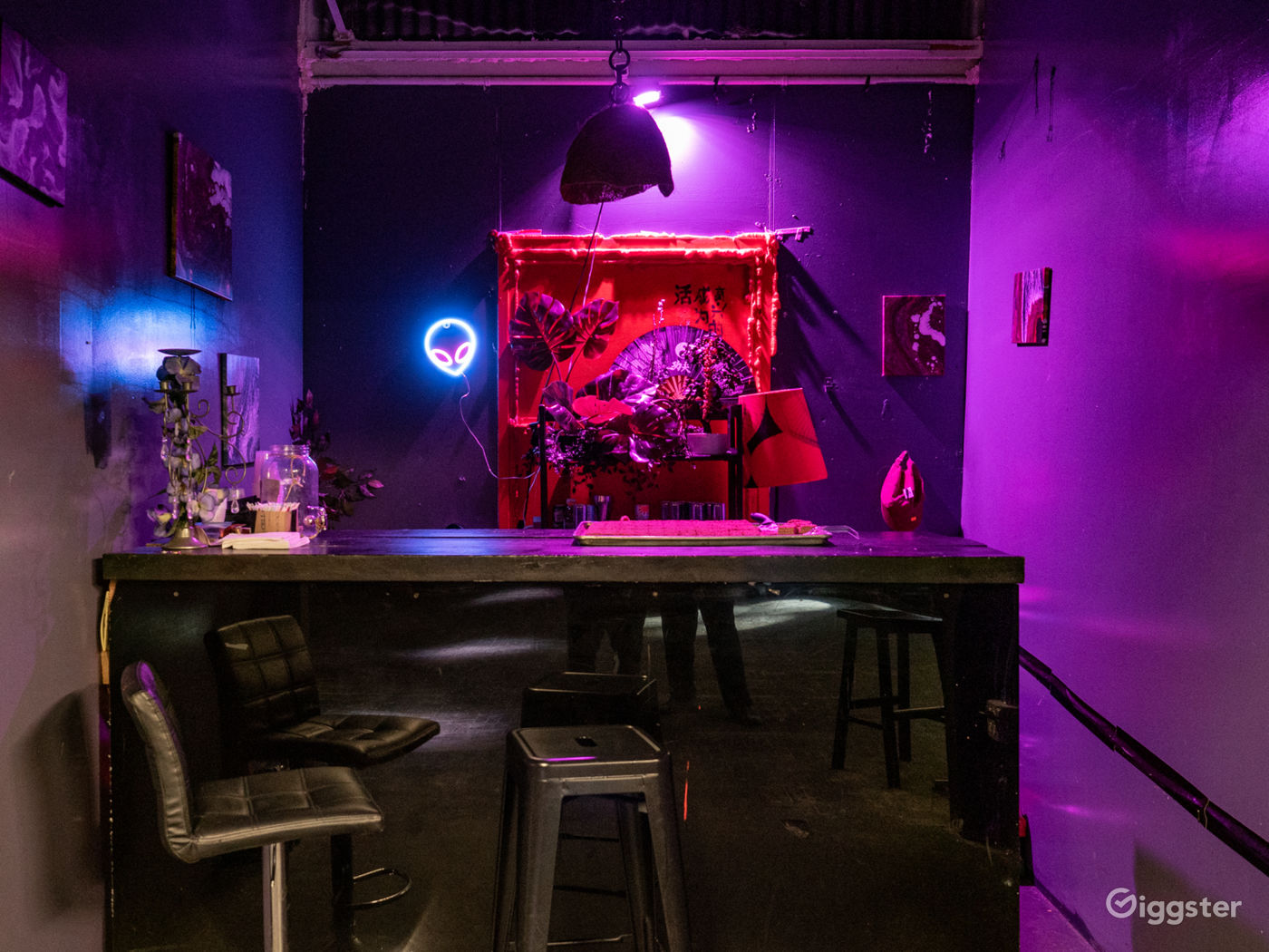 Industrial event warehouse club | Rent this location on Giggster