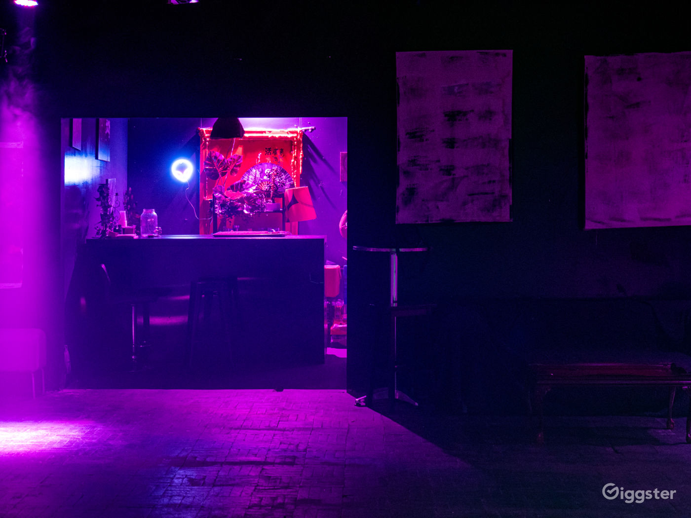 Industrial event warehouse club | Rent this location on Giggster