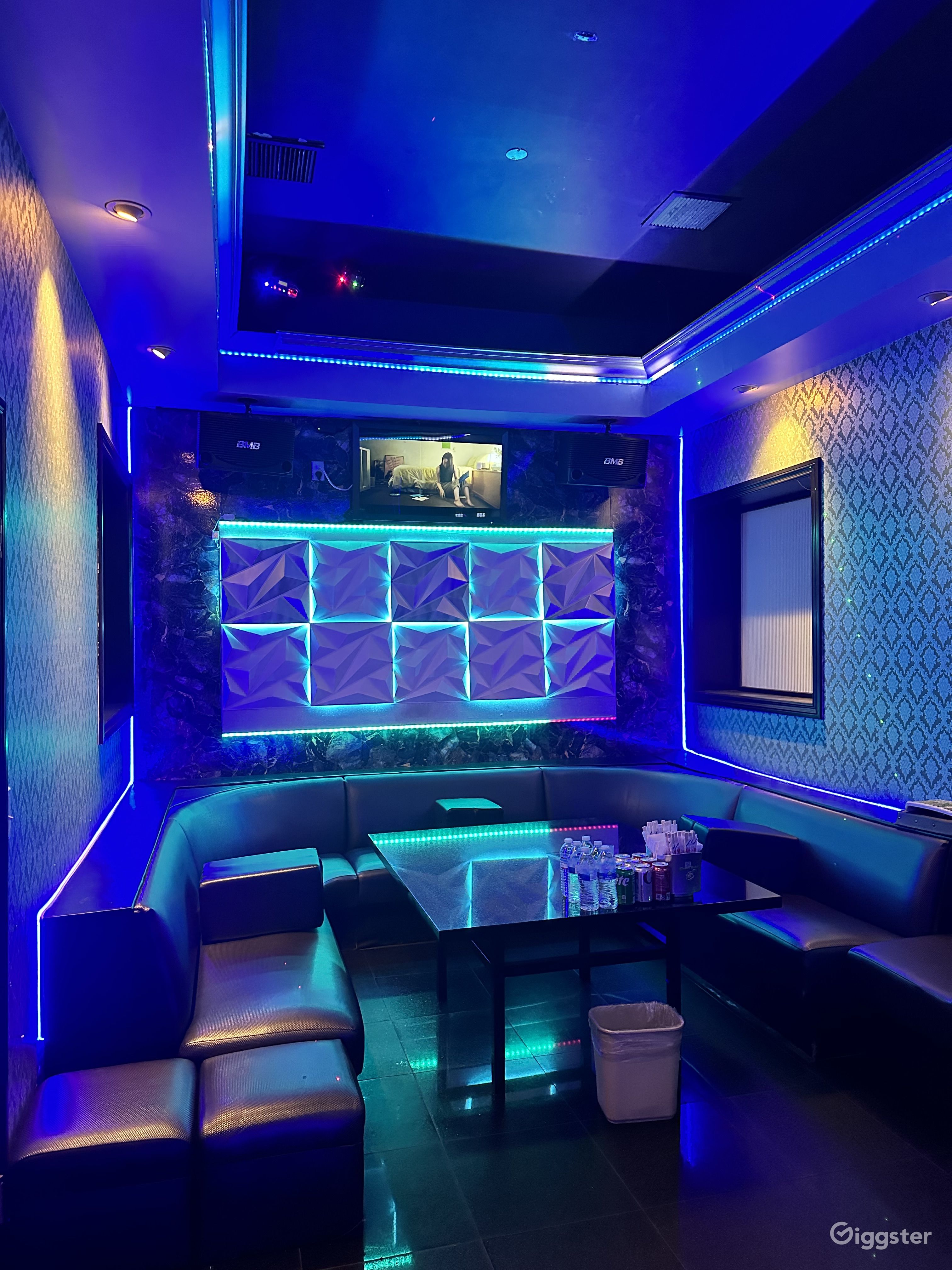 KARAOKE | Rent this location on Giggster