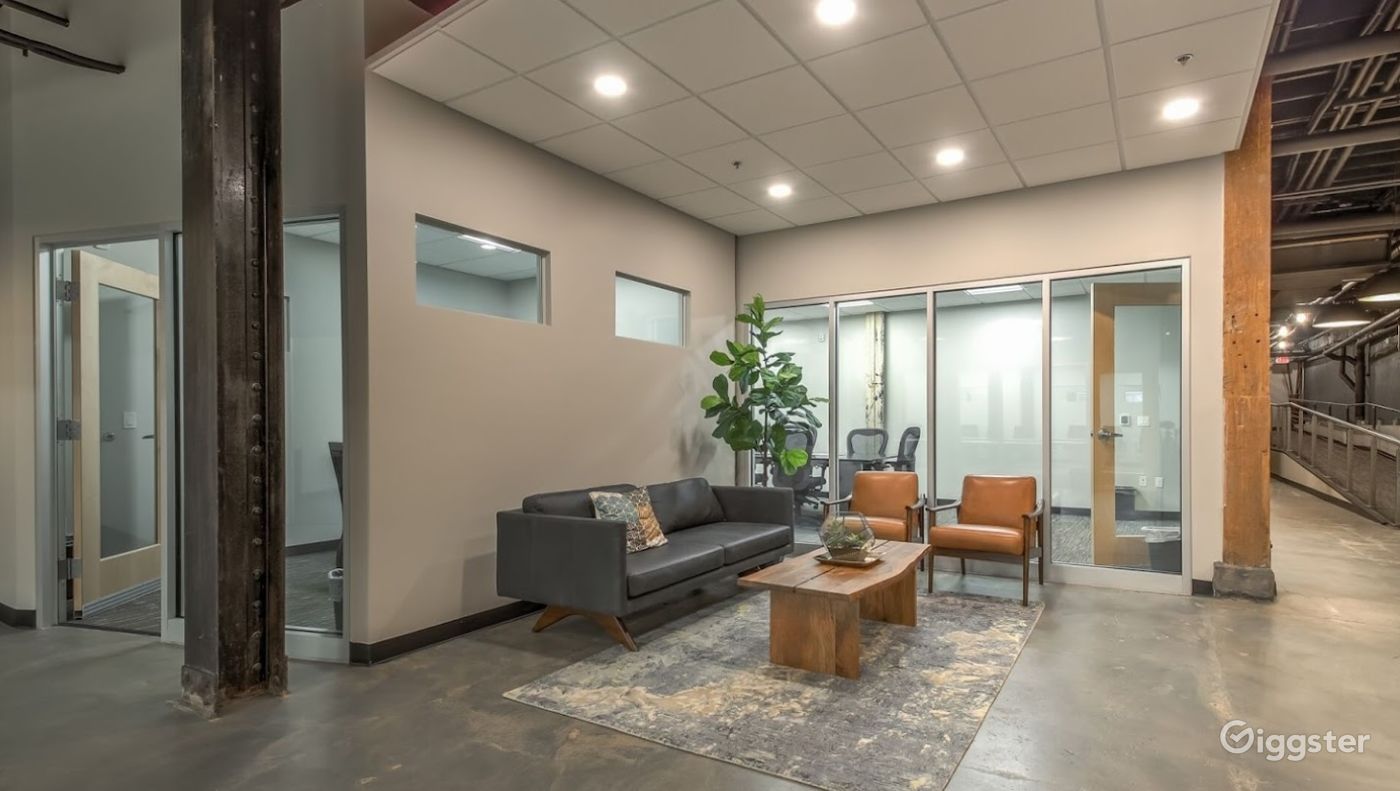 Conference Room for 6 | Rent this location on Giggster