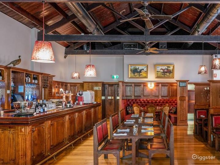 Classy and Comfortable Restaurant & Bar Venue | Rent this location on ...