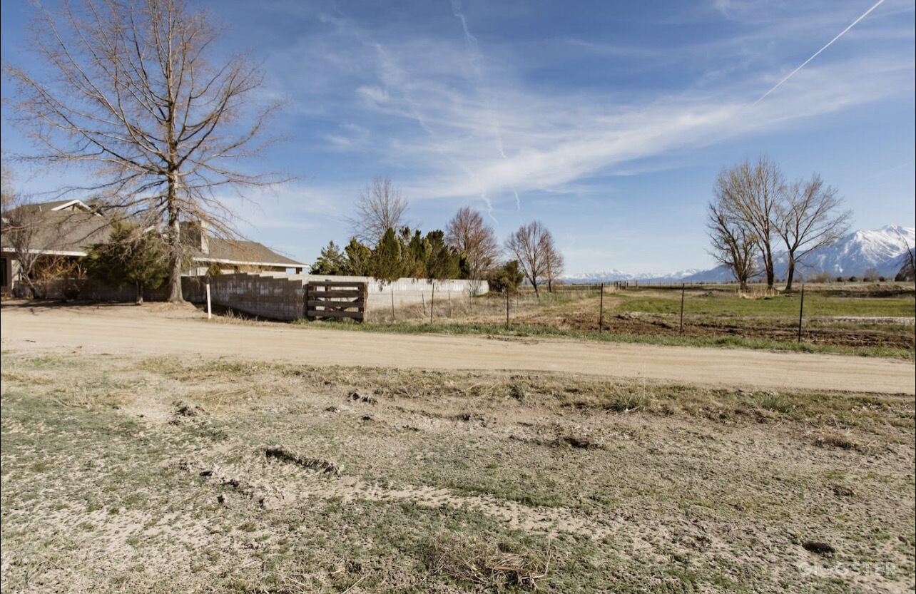 Sierra Mountain Ranch | Rent this location on Giggster