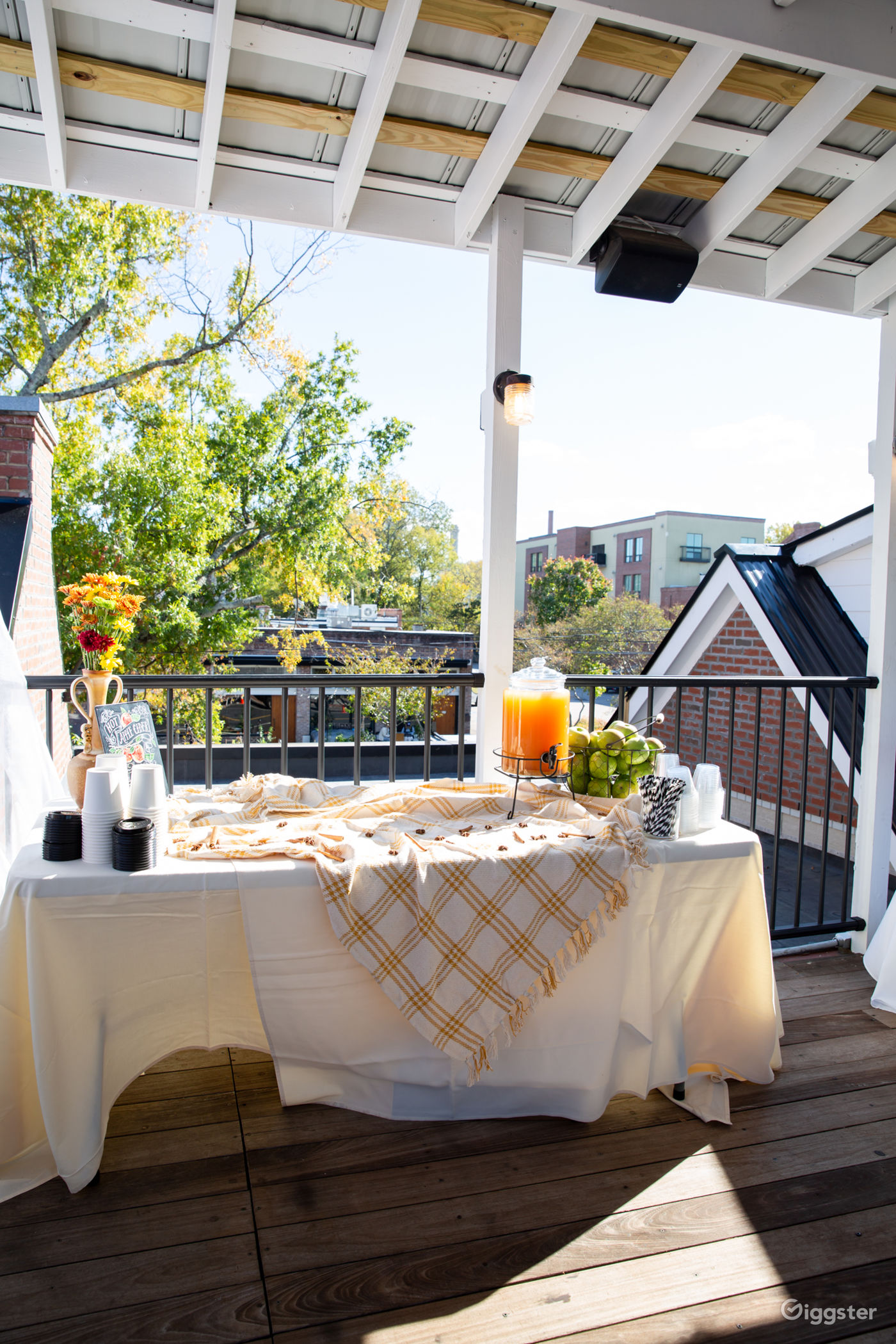 Elegant & Classy Event Venue (Buyout) | Rent this location on Giggster