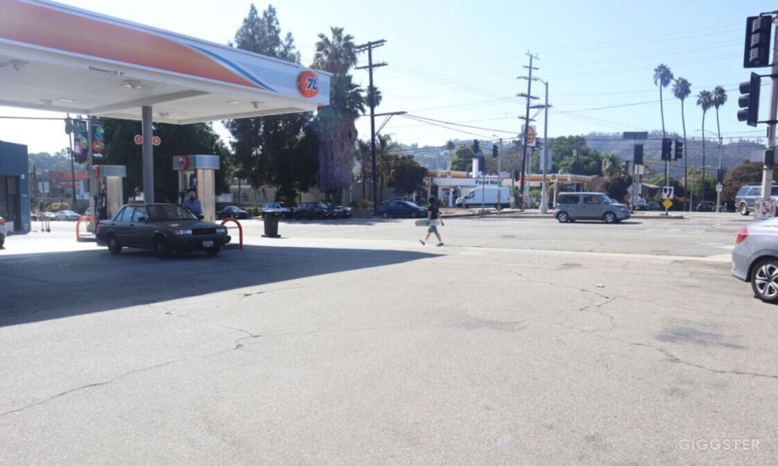 Gas Station with Huge Parking Lot | Rent this location on Giggster