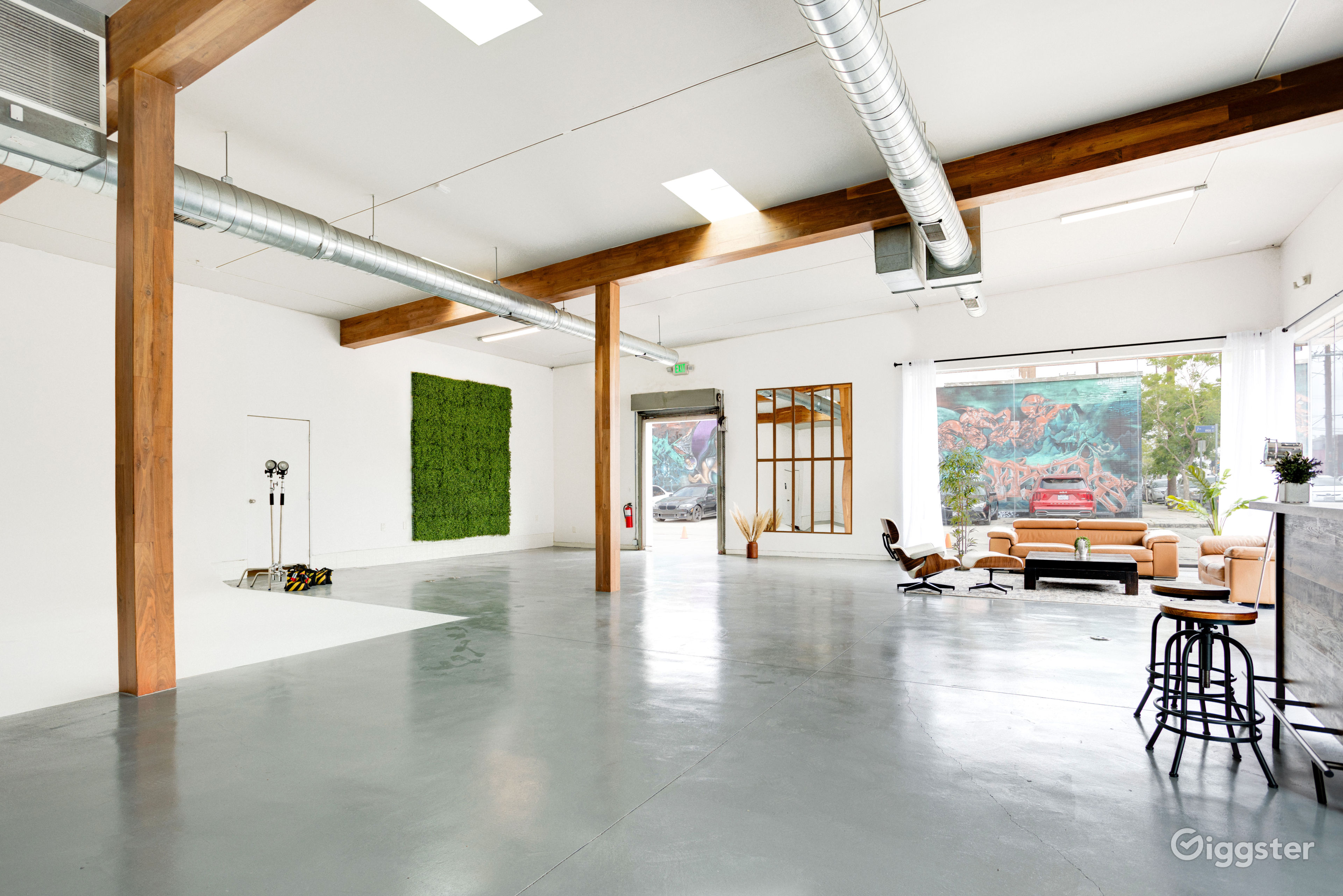 3000sqft Modern Production studio in Art District | Rent this location ...