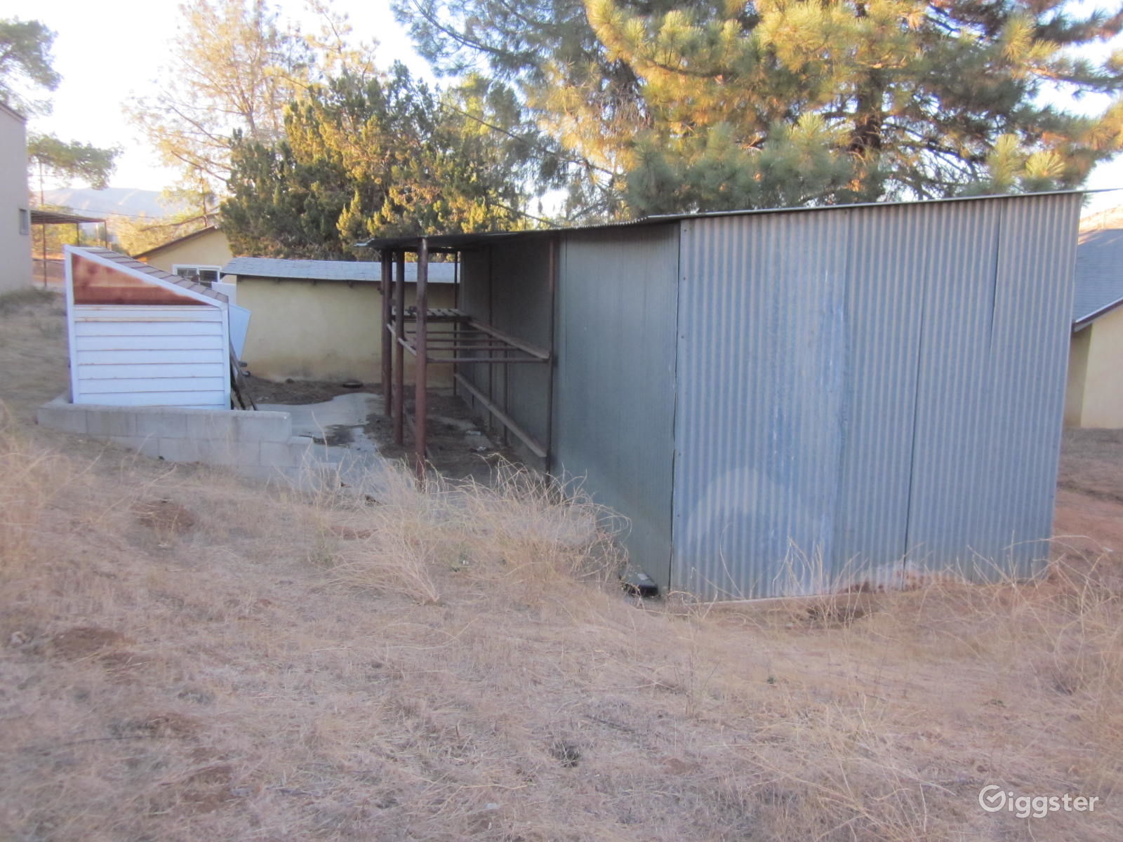 2 Warehouse's,Paved & Dirt Rd,Desert,Creepy shack | Rent this location ...